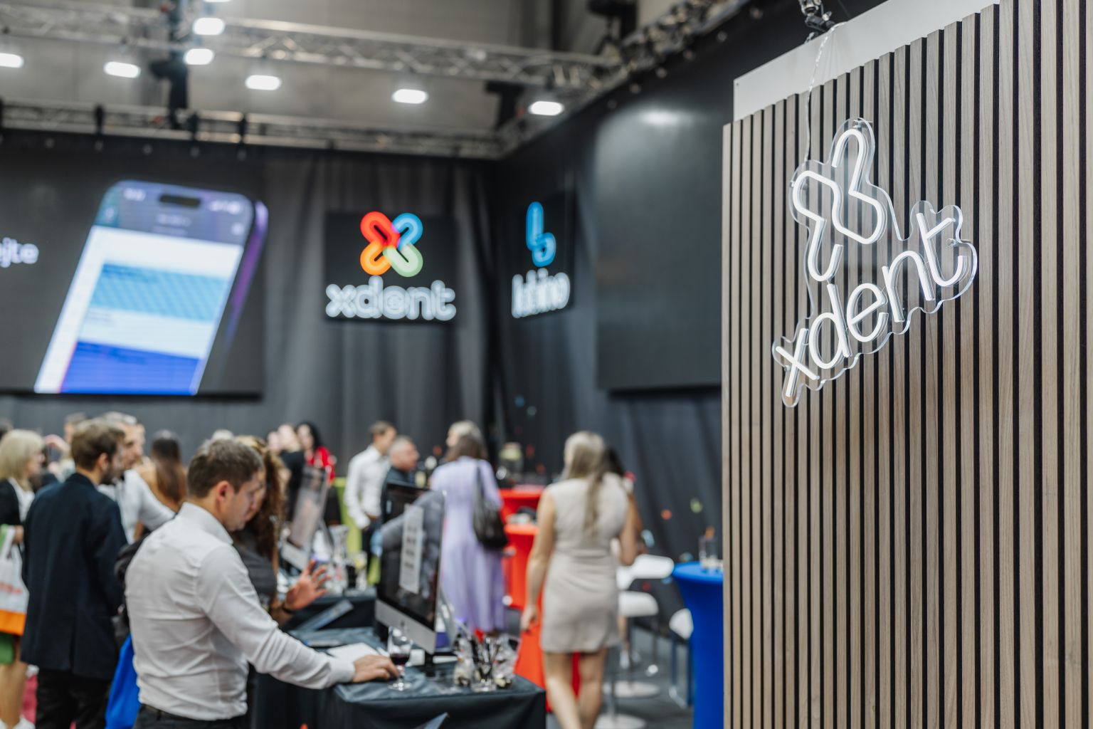 O nás – XDENT Váš partner v digitalizácii zubnej praxe